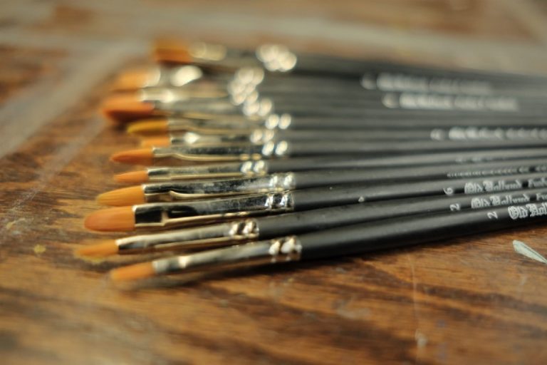 How to Become a Better Artist with Better Painting Materials